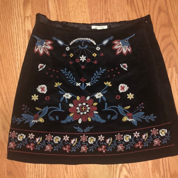 Francesca's Collections | Skirts | Embroidered Skirt | Poshmark